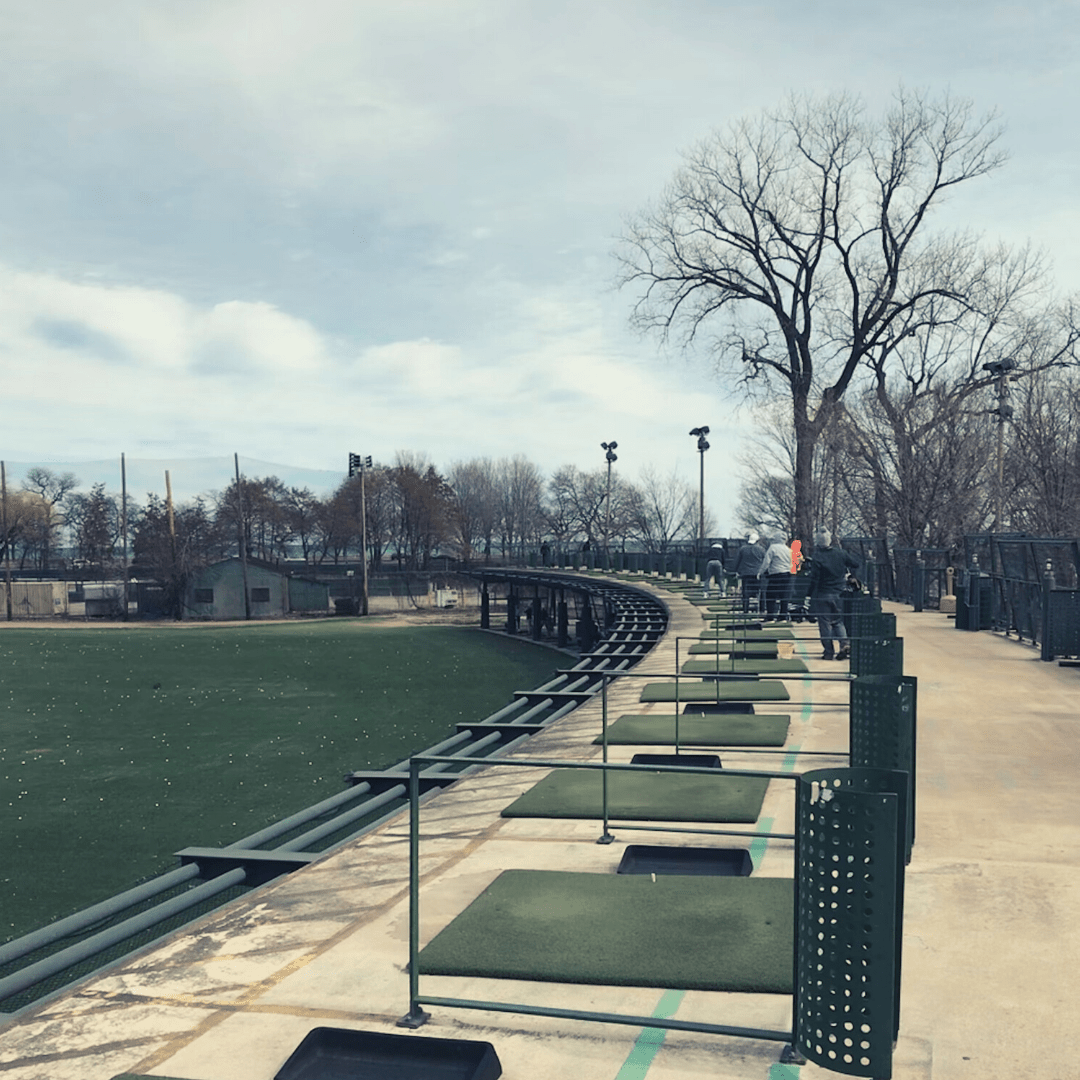 A Visit to Diversey Driving Range – Side Street Golf